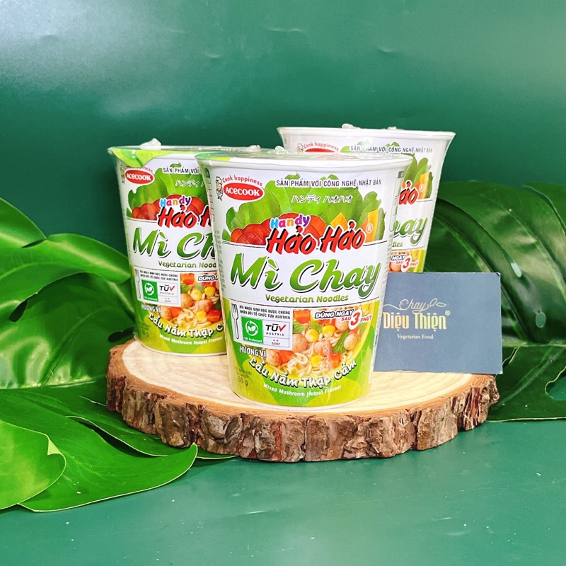 Mì Ly Chay Hảo Hảo – Mì Ăn Liền Tiện Lợi Vị Chua Cay